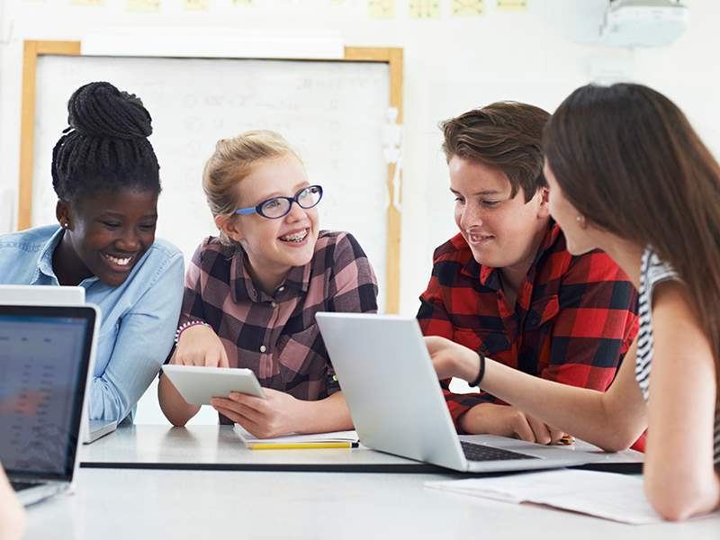 MS-computers-group.jpg - Hanover Research