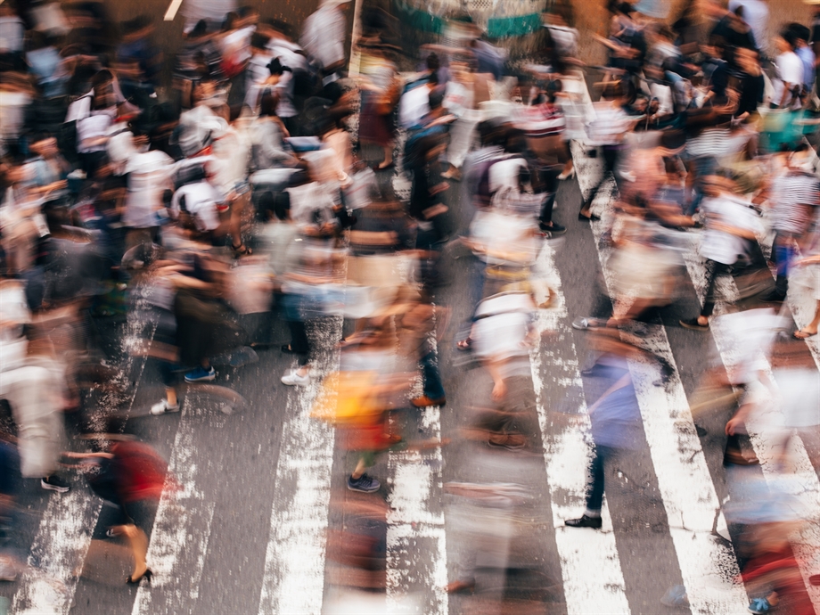 Crowd-Crossing-Street.jpg - Hanover Research